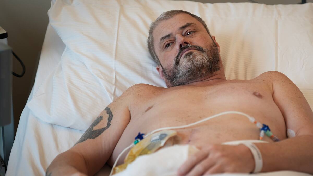 «Das ist eine Sauerei!»: Krebs-Patient Benjamin H (56) lag im Koma ...