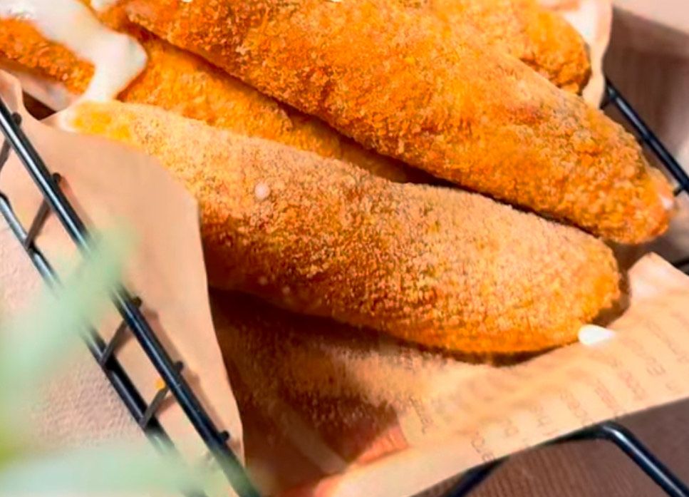 Homemade Chikuro Garlic Cream Cheese: Camilan Renyah Isi Creamy ala Rumahan