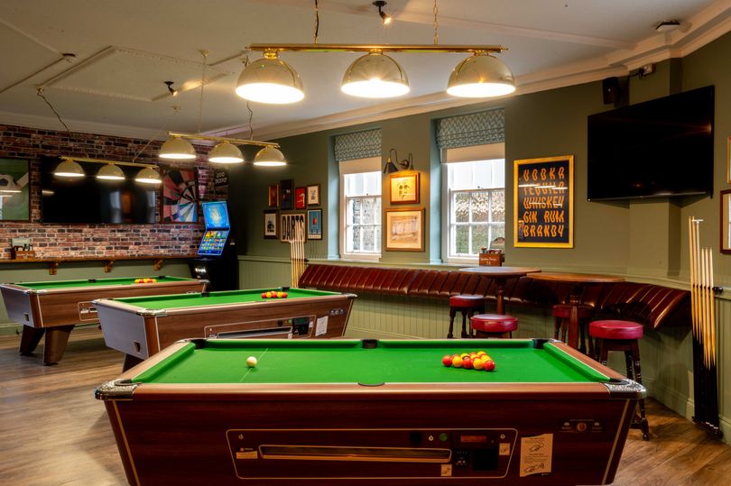 Guildford pub that once hosted Rolling Stones and Status Quo reopens ...