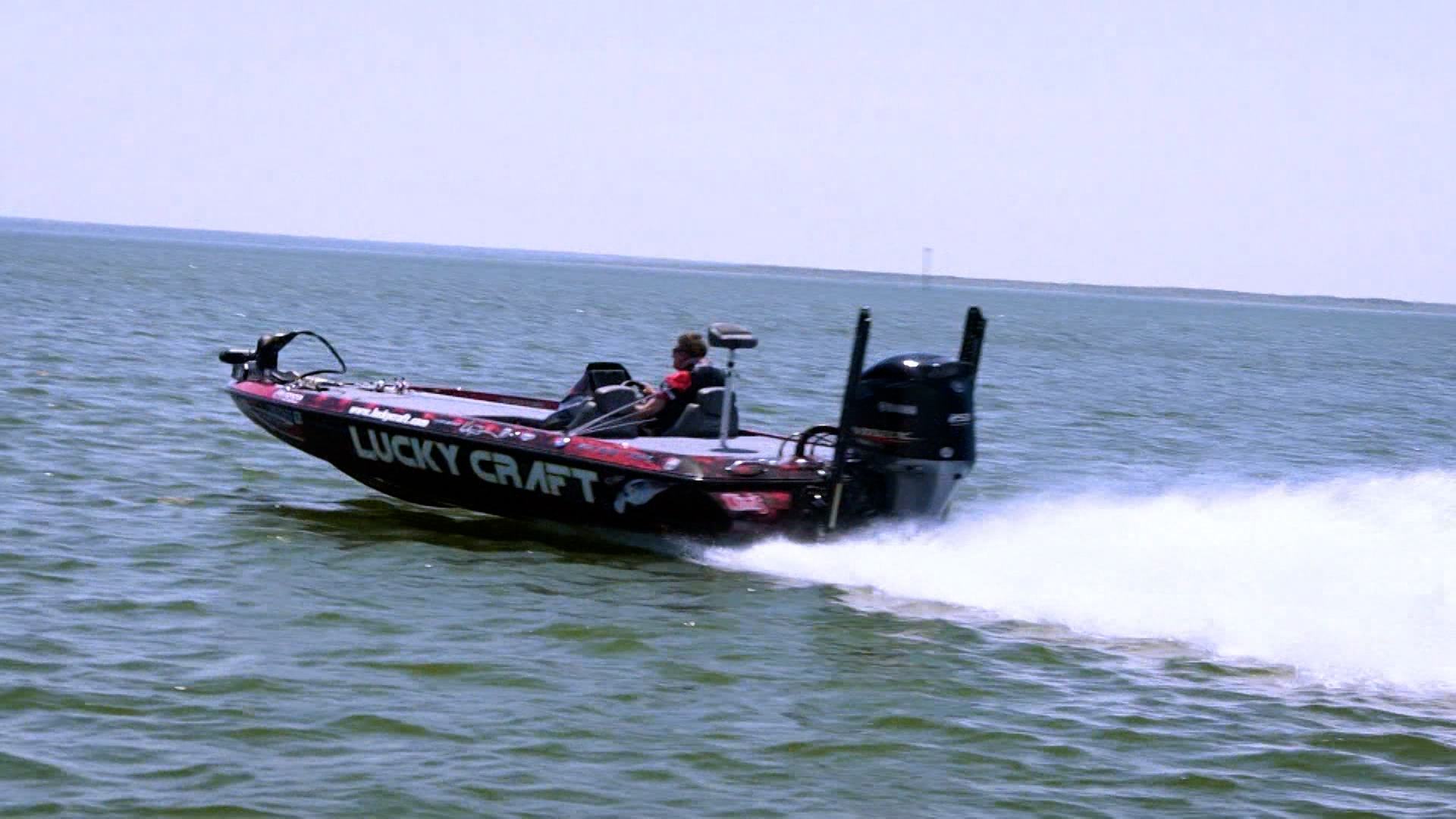 Tracking double-digit largemouth bass at Falcon Lake (1 of 2)