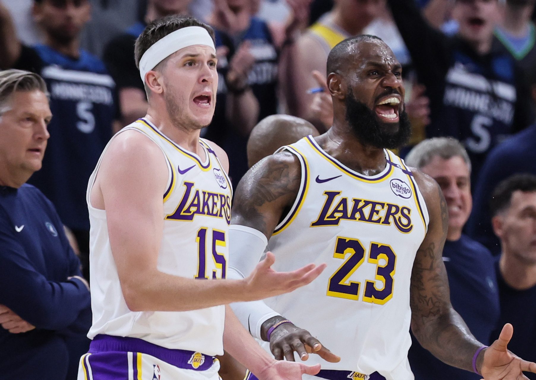 Lakers provide major injury updates on LeBron James and Austin Reaves