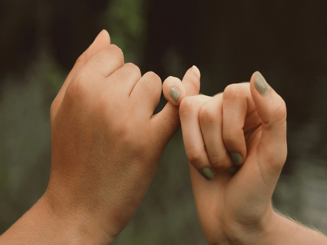 Promise Day special: Make these 5 promises to your partner for a ...