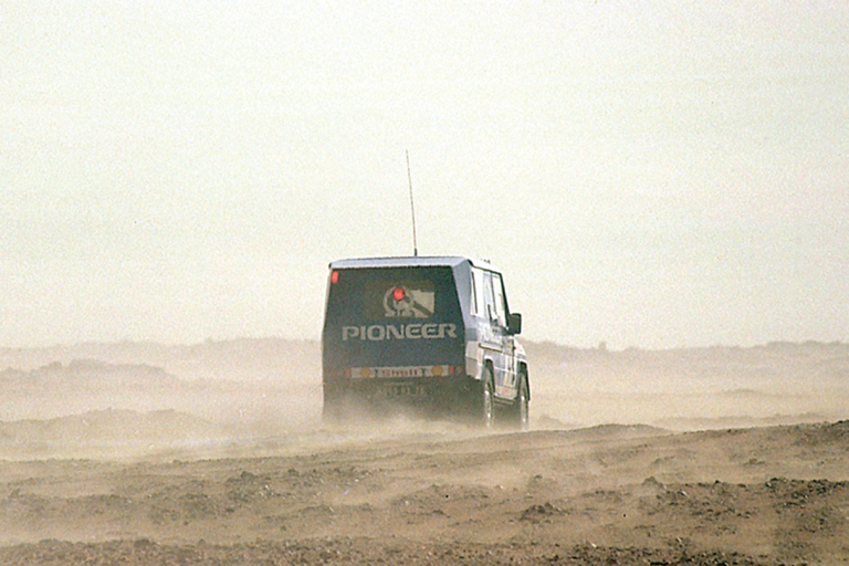 La Mercedes-Benz G-Wagen, vainqueur du Dakar 1983, renaît de ses cendres