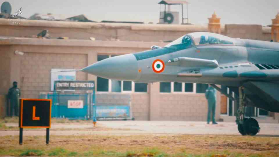 Indian Air Force MiG-29 rolls out with twin engines howling