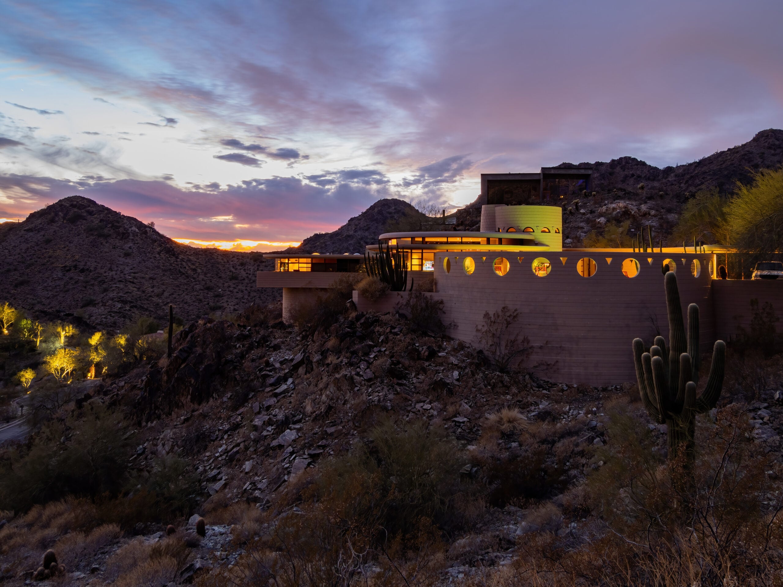 In Arizona, Frank Lloyd Wright’s last house has been put on the market ...