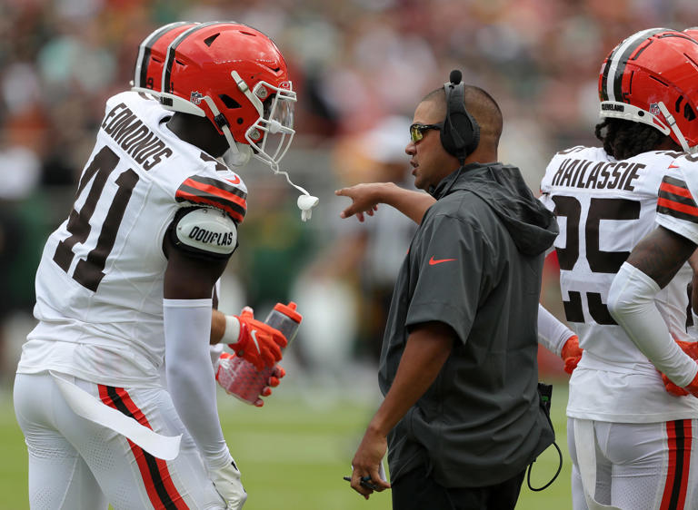Who's up for Browns defensive coordinator? Bios of 7 up for interviews