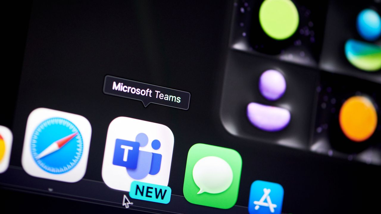 No more awkward accidental hang-ups — Teams is changing how you exit calls