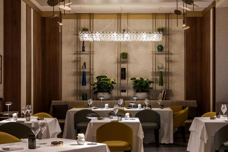 Claudio Sadler lascia la guida del suo ristorante: Giacomo Lovato nuovo ...