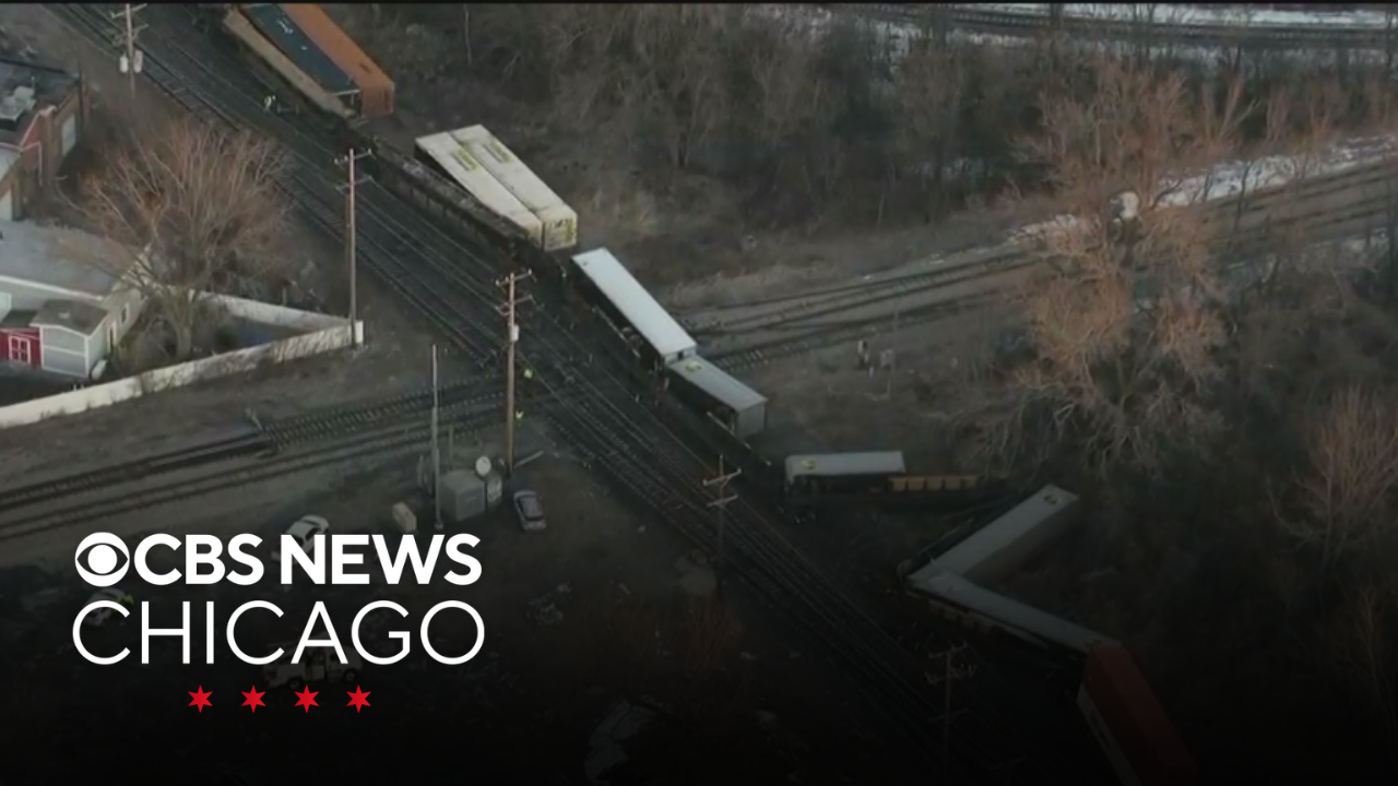 Southwest Metra line halted after major freight train derailment