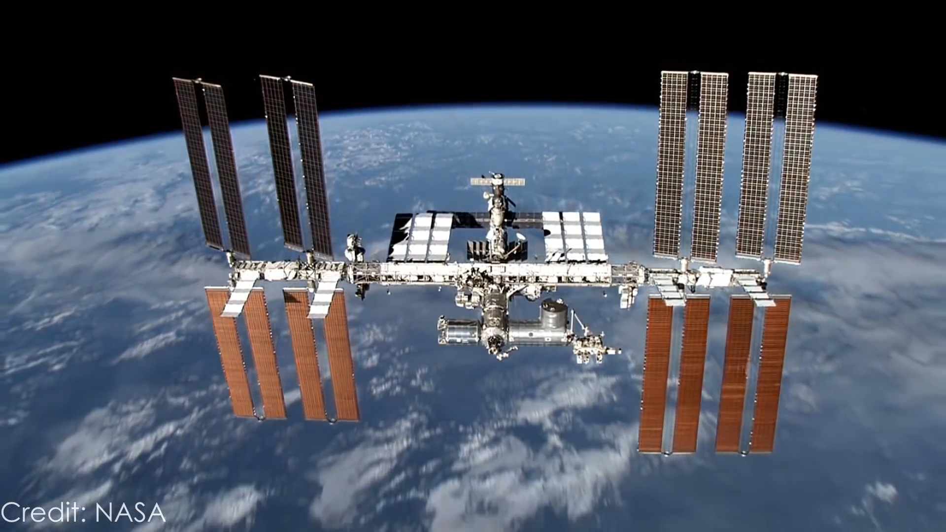 This device points at the ISS in real time