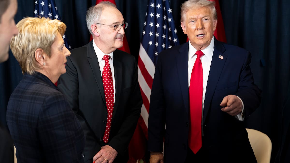Krach um Medi-Preise: Trump lästert über die Schweiz – wackelt jetzt ...