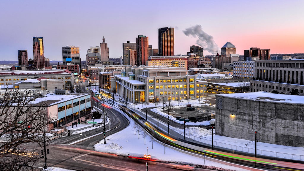 Minnesota leaders unveil 2026 climate action plan with eye on carbon ...