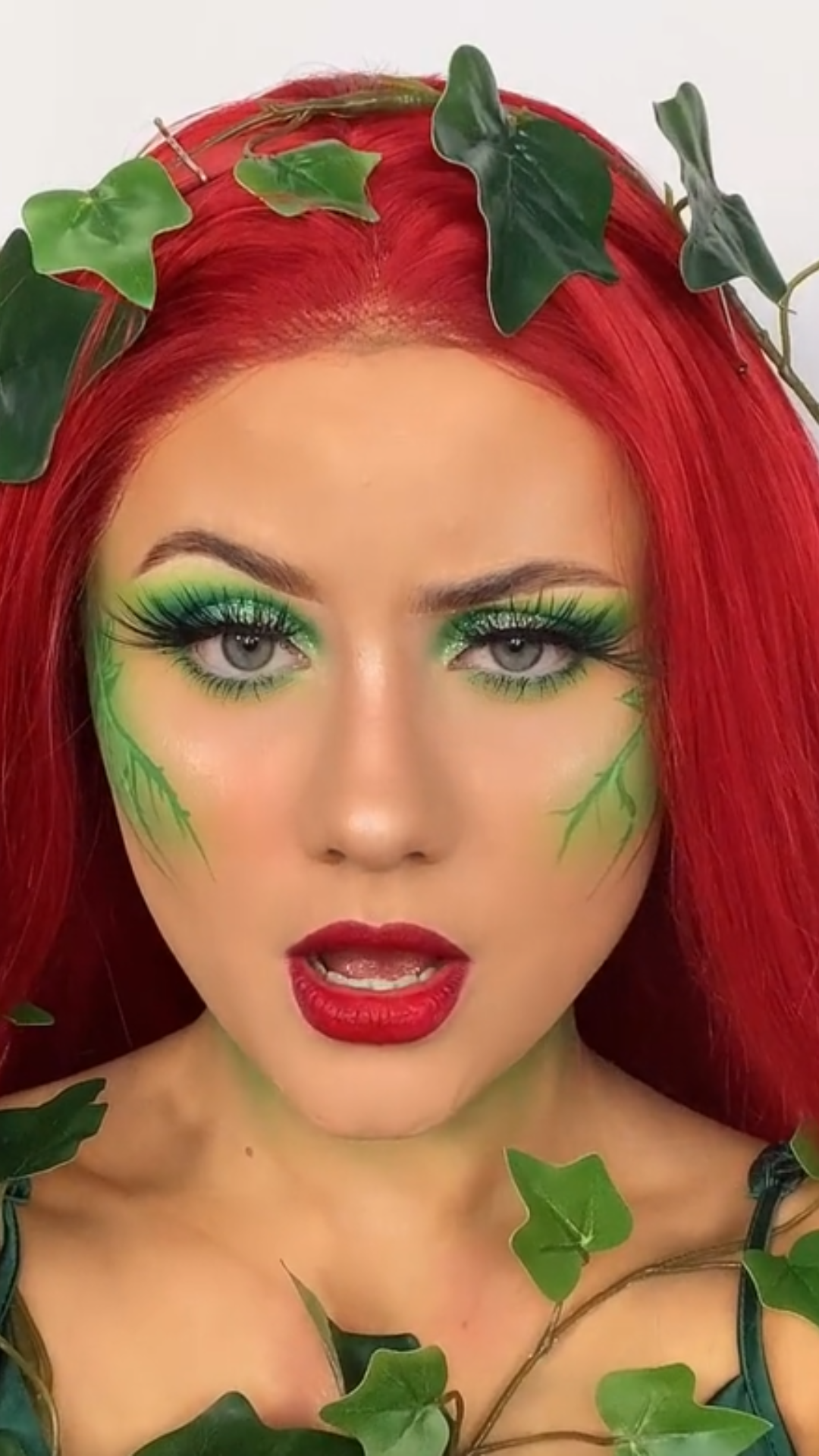 Makeup look transformation: watch this transition