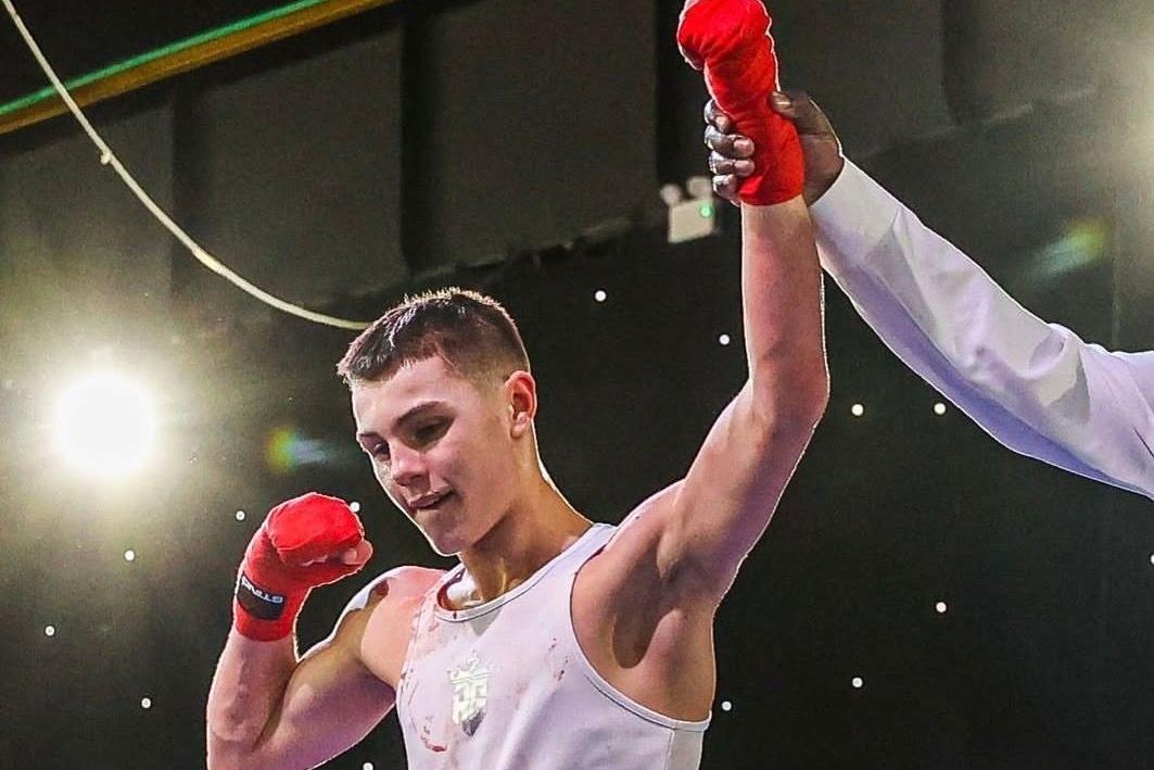 Polegate boxer Manning wins national championship