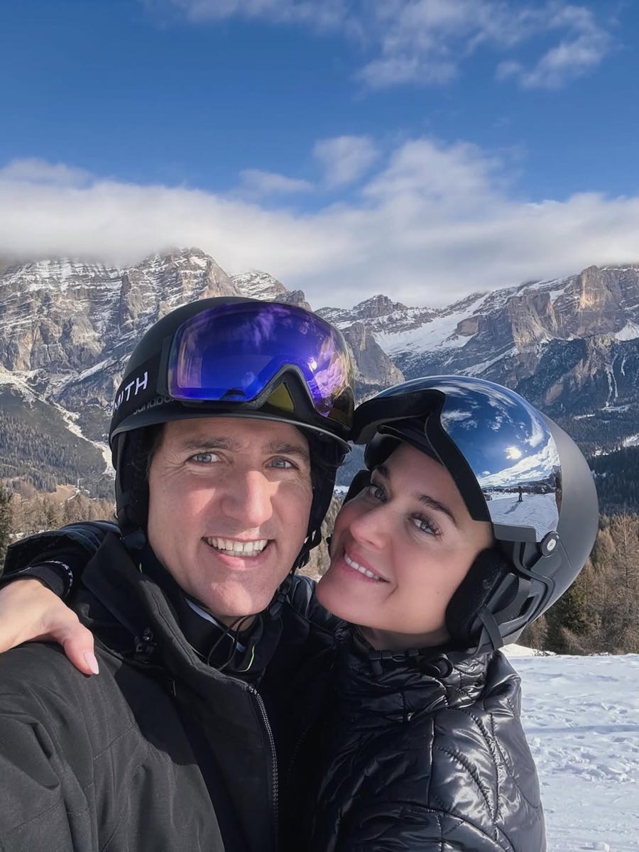 Katy Perry shares new photo with Justin Trudeau