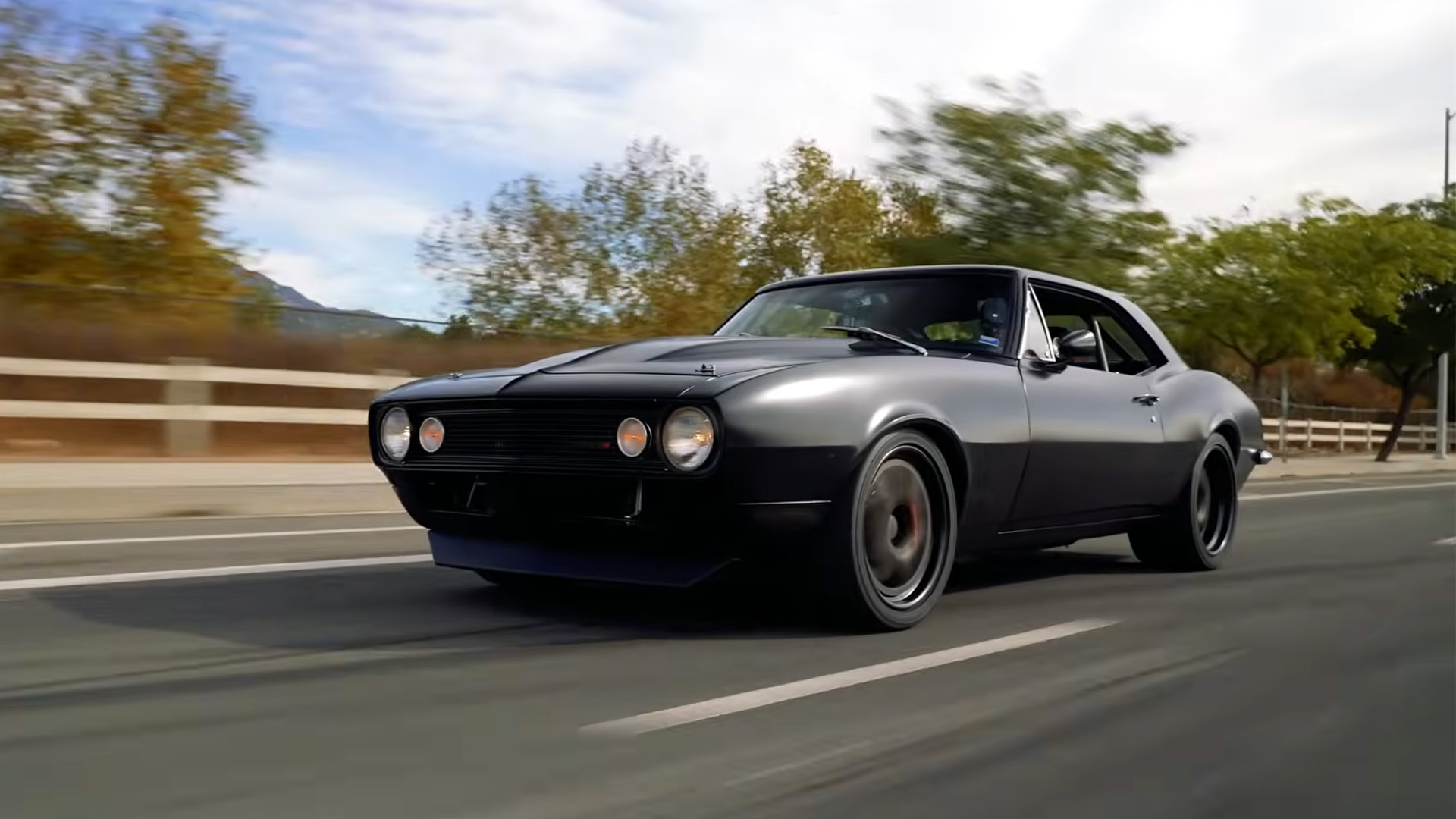 How a soldier built this 1967 Camaro from scratch
