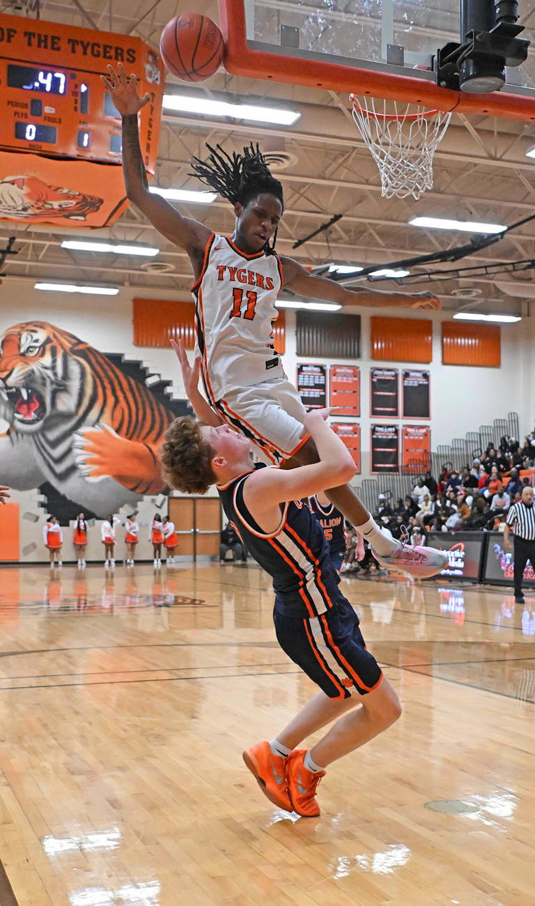 Richland County boys basketball scoreboard: Tygers, Colts pick up wins