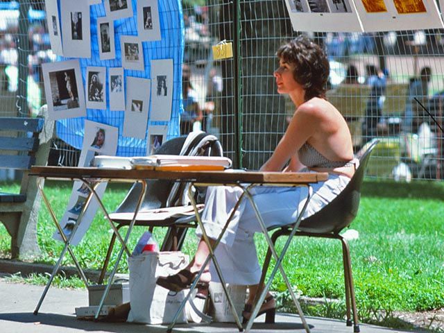 30 photos that freeze the wild spirit of the 1970s