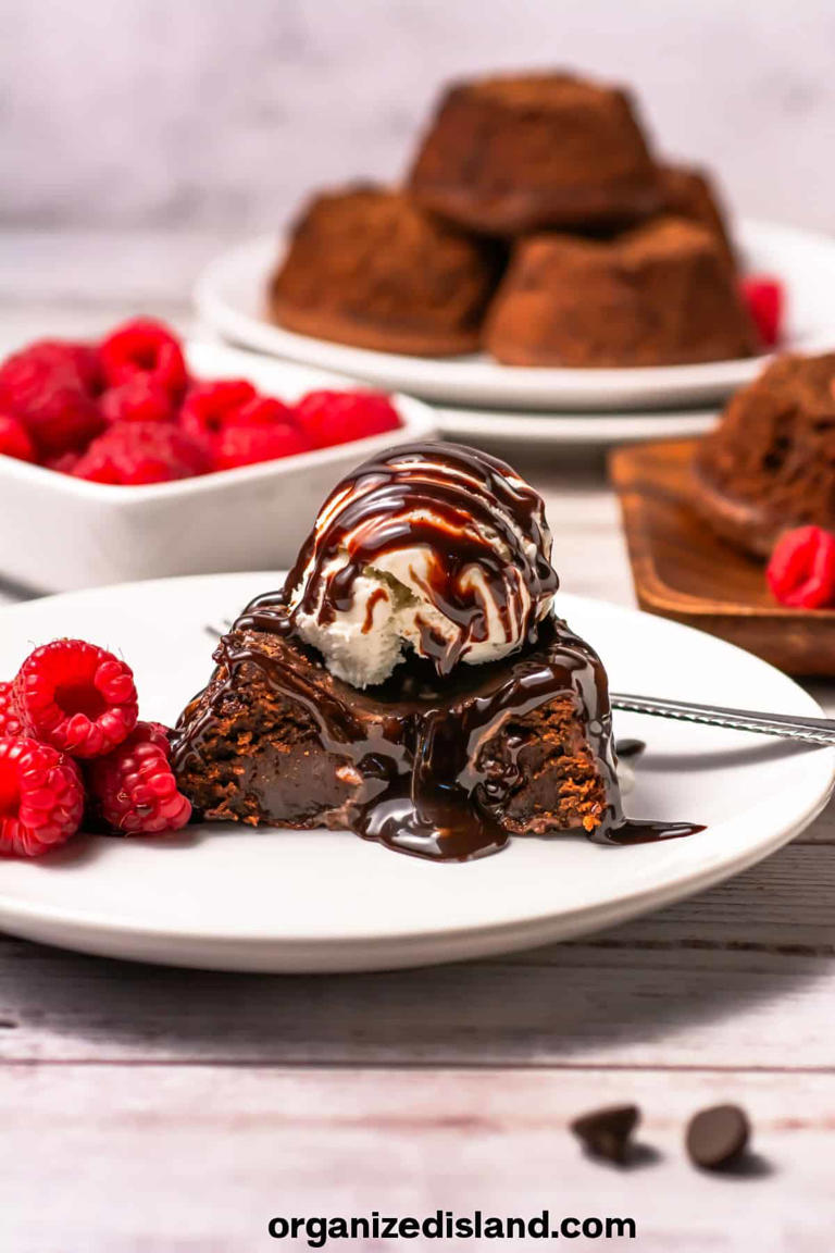 Mini chocolate lava cakes