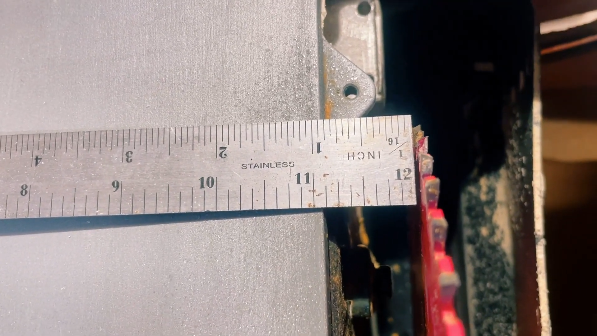 How to square or align a table saw blade!