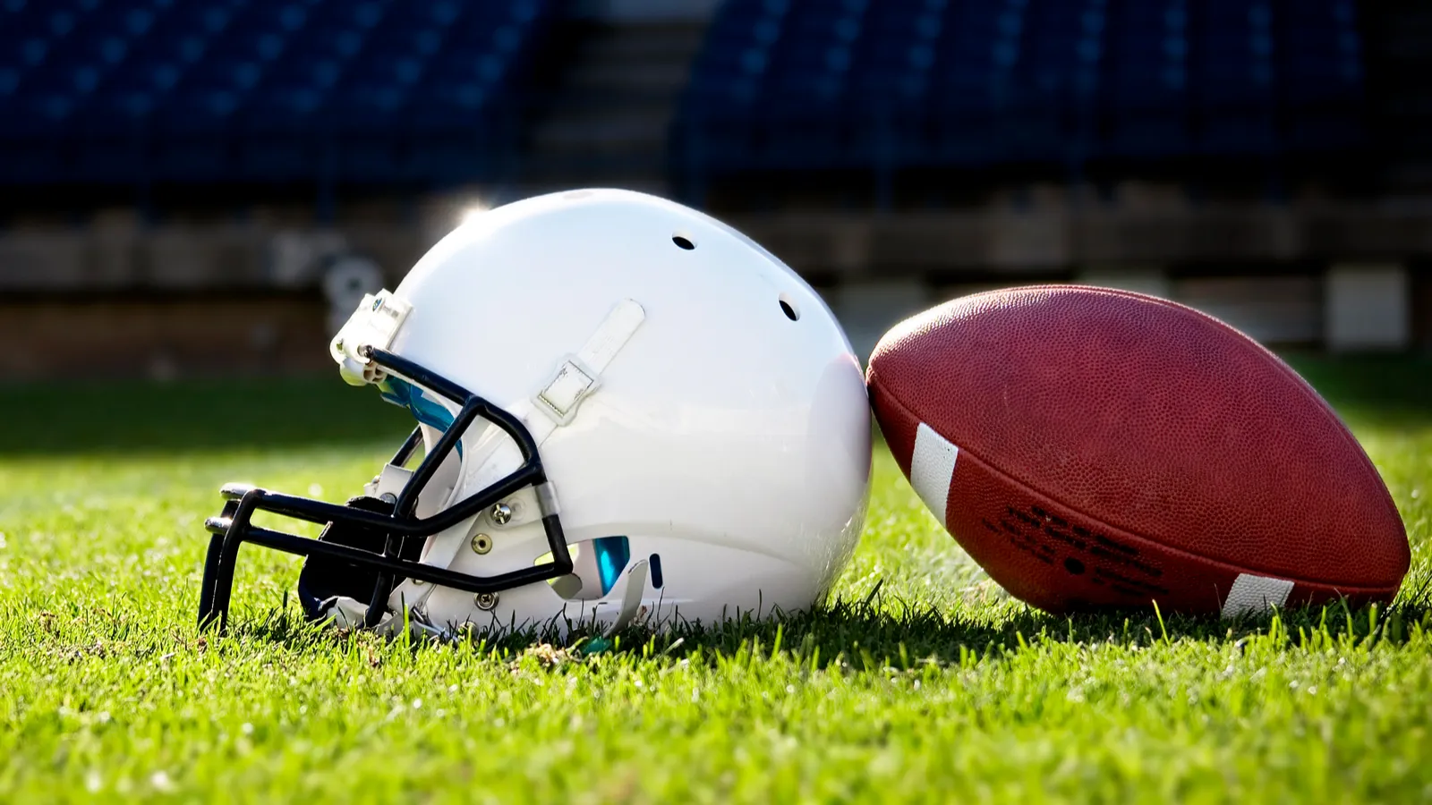 Why short-term contracts dominate today’s NFL