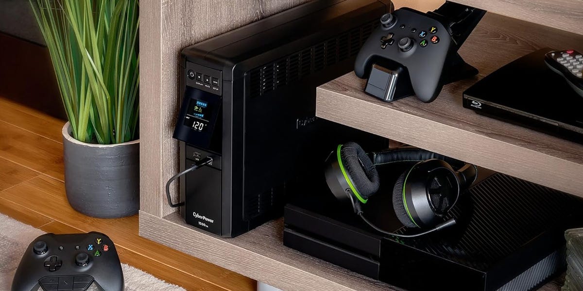 Stuck in a power outage? Use a UPS backup to charge your non-computer ...