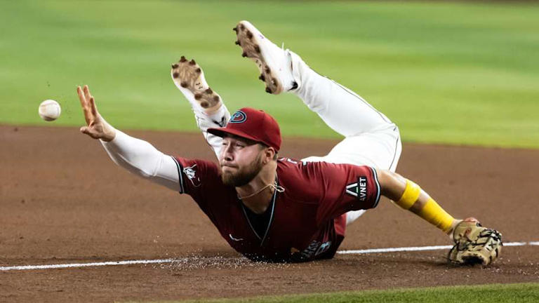 D-backs' Tyler Locklear opens up on unique injury situation