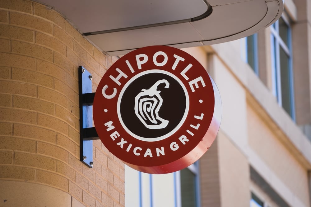 Chipotle CEO says over 60% of its customers earn over $100,000: 'Gives ...