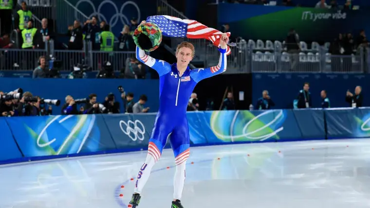 Jordan Stolz sets Olympic speed skating 1000m record in dazzling ...