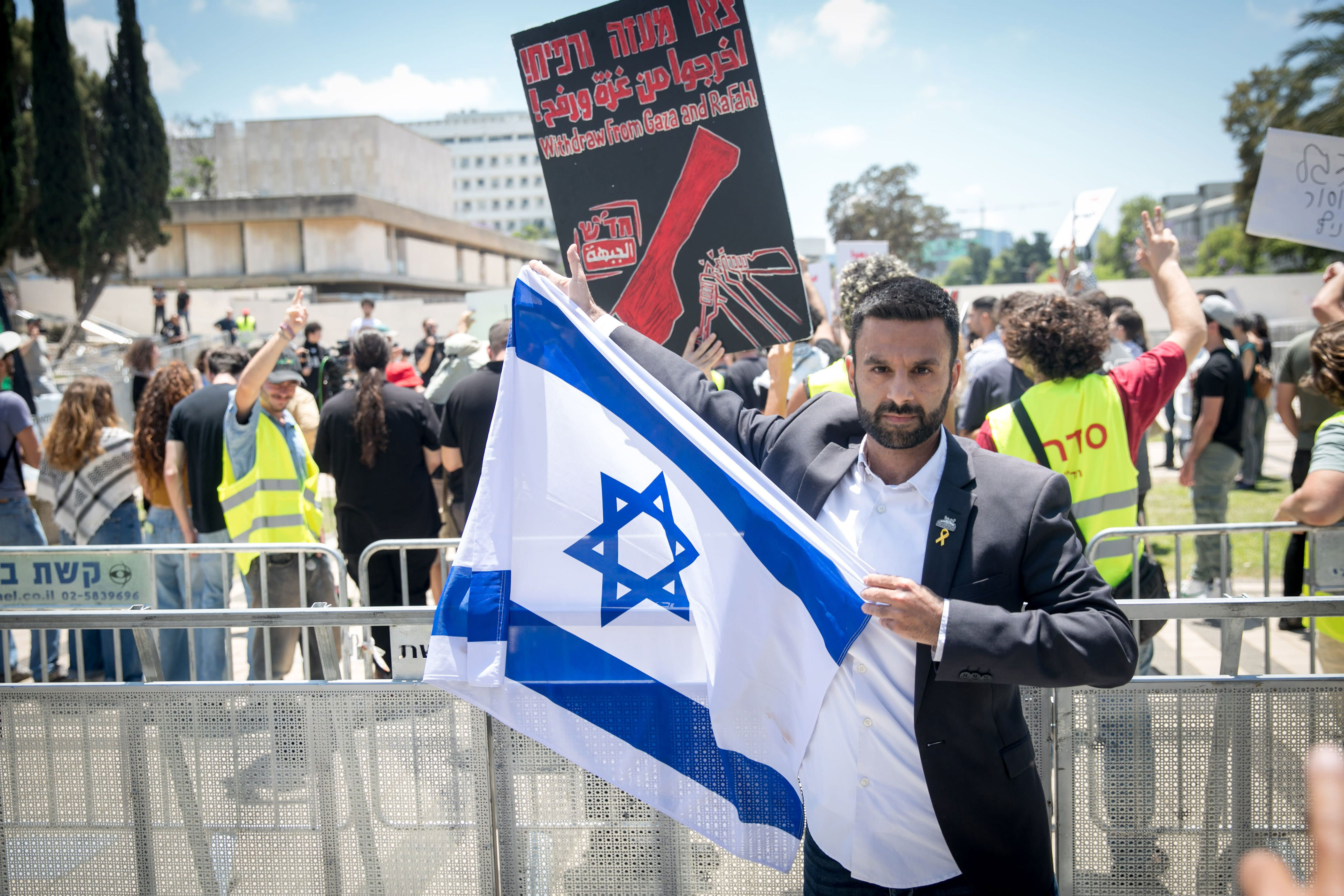 Pro-Israel Arab-Israeli activist Yoseph Haddad weighs Knesset run, poll ...