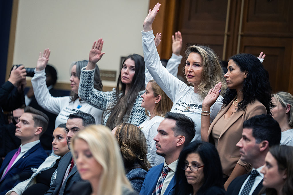 Bondi declines to directly apologize to Epstein victims