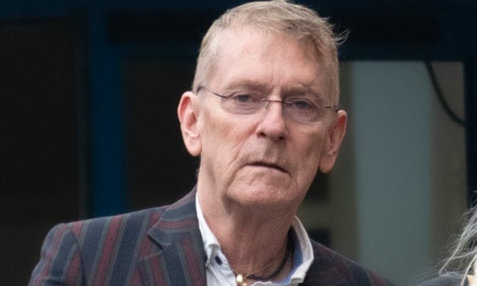Married businessman sent to prison after abusing flight crew and wife ...