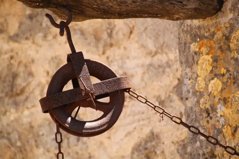 The bizarre true story behind the invention of the elevator