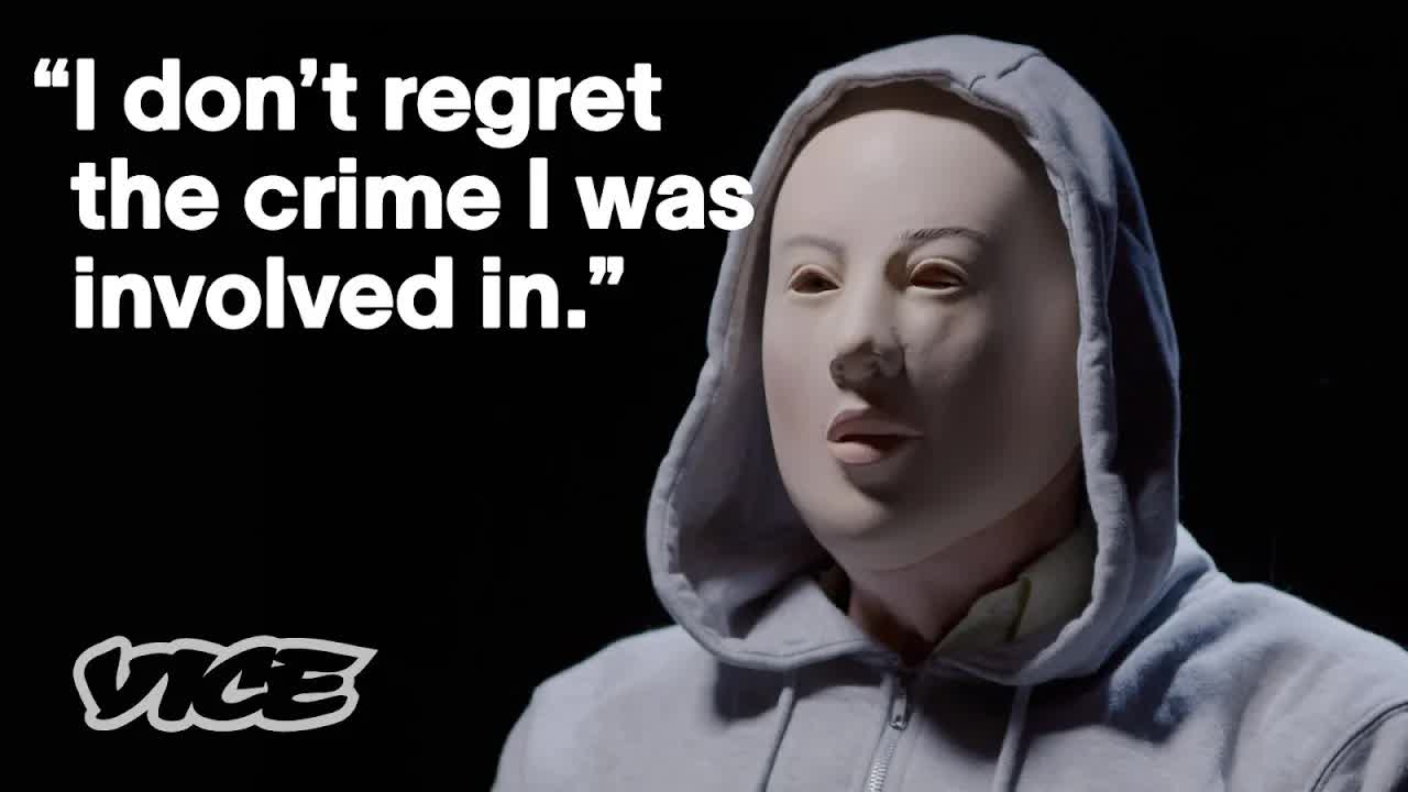 The secrets of an undercover cop | Informer