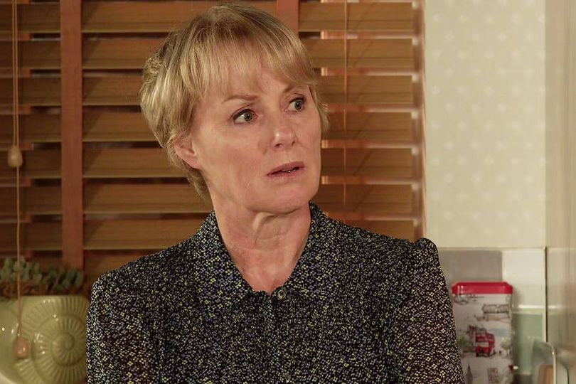 Coronation Street icon Sally Dynevor's life with famous daughters and ...