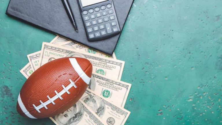 Why short-term contracts dominate today’s NFL