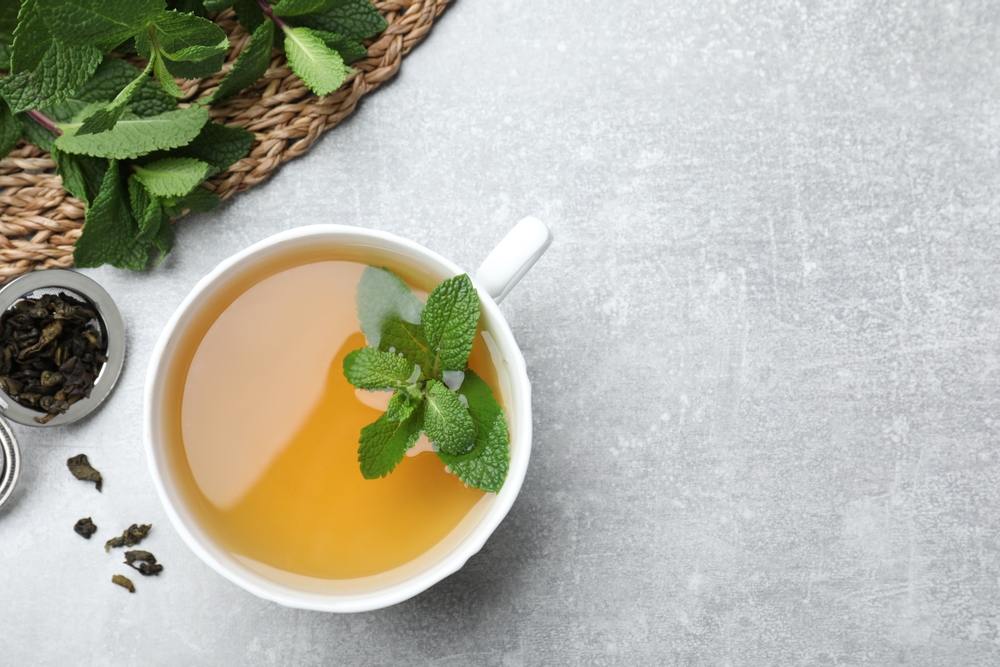 Tea varieties that may support a reduction in abdominal fat