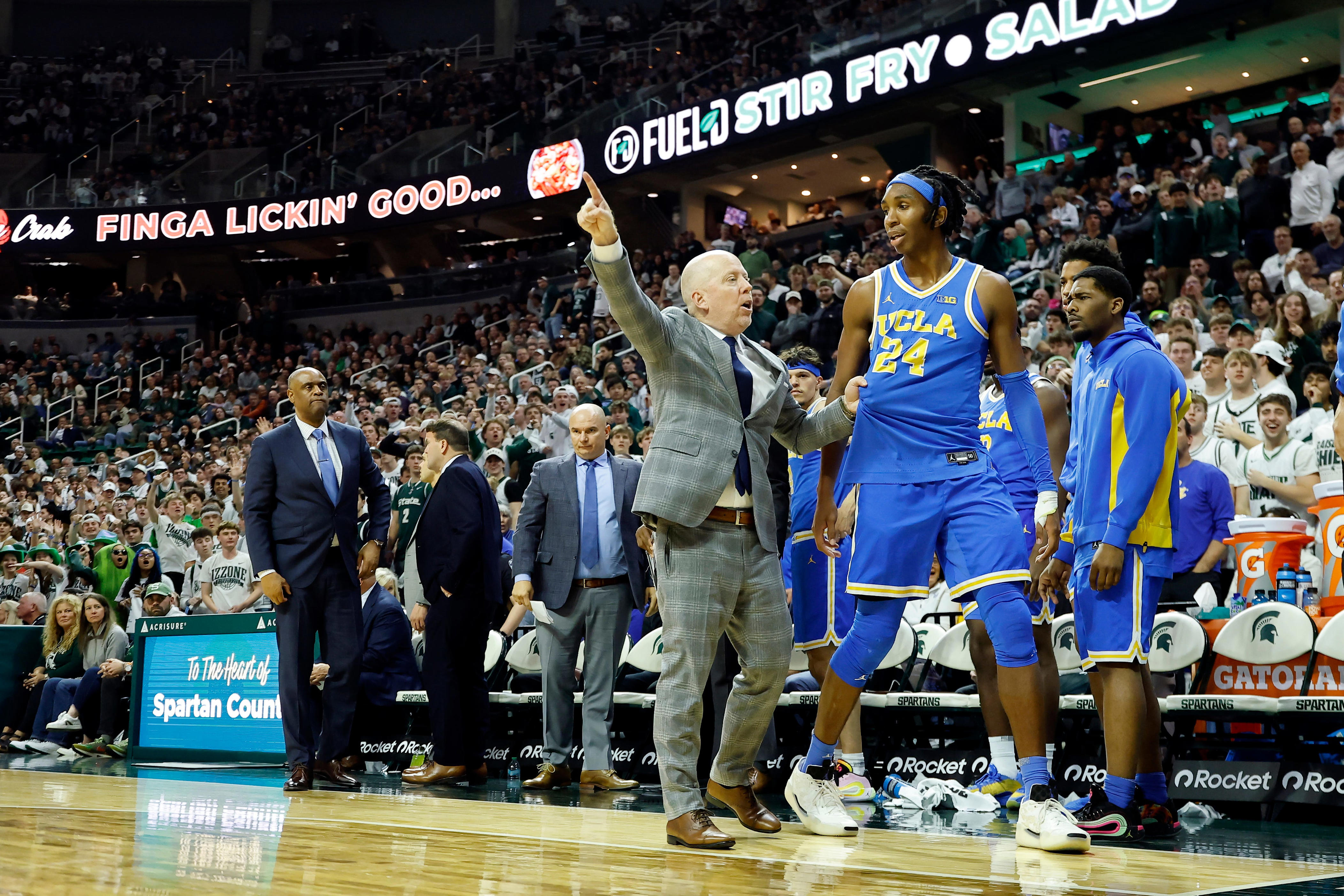 UCLA basketball players have a clear decision to make on Mick Cronin