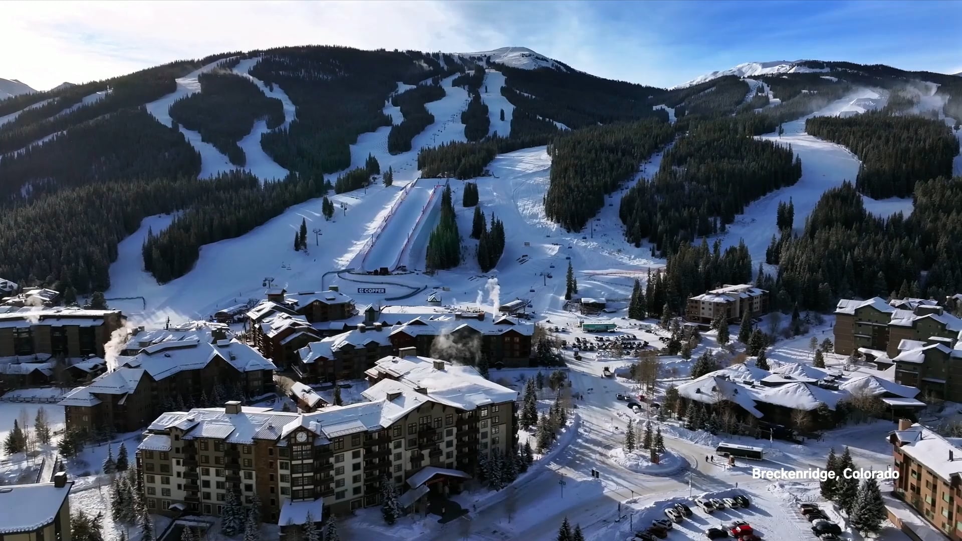 US winter wonderland: Drone views of the most beautiful snow-covered towns