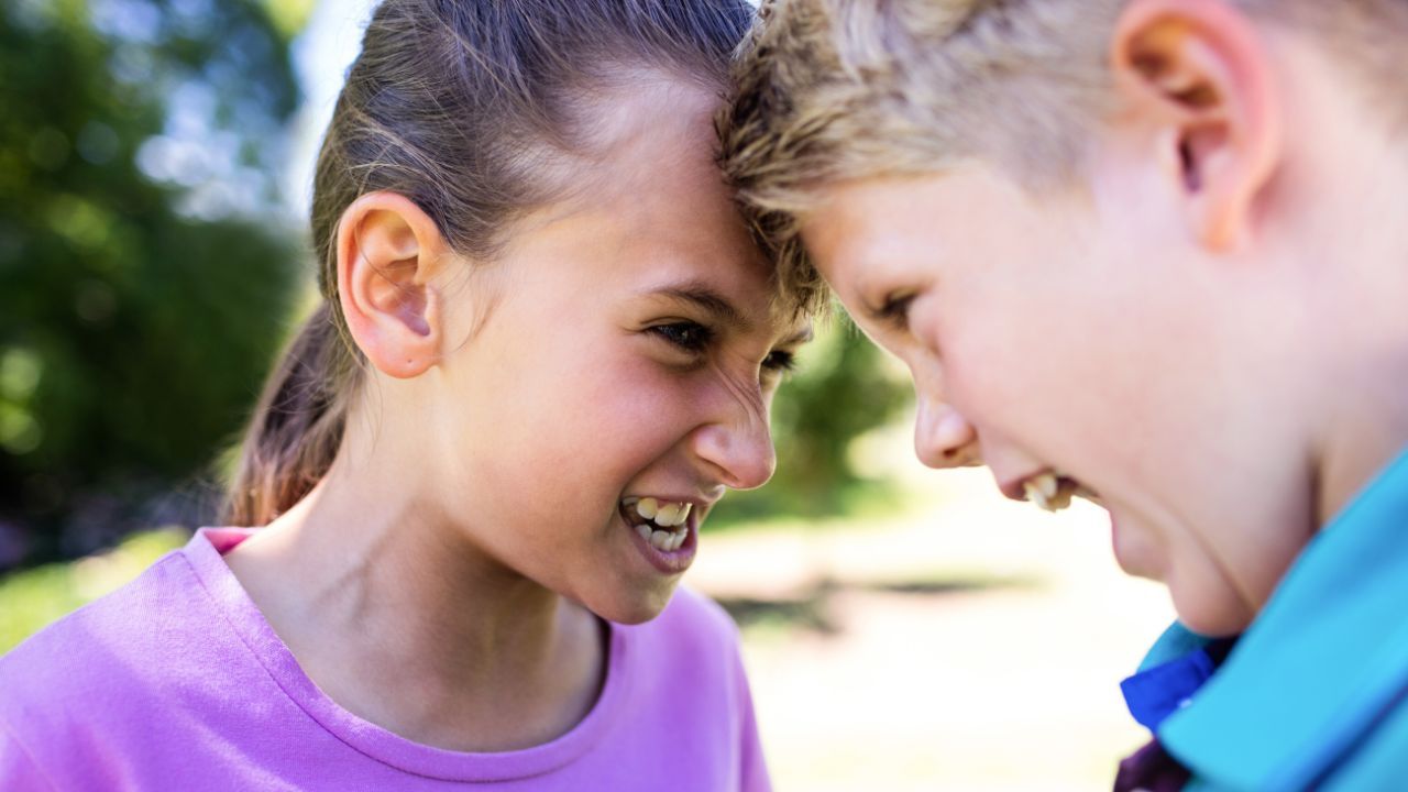 20 siblings who redefined toxic