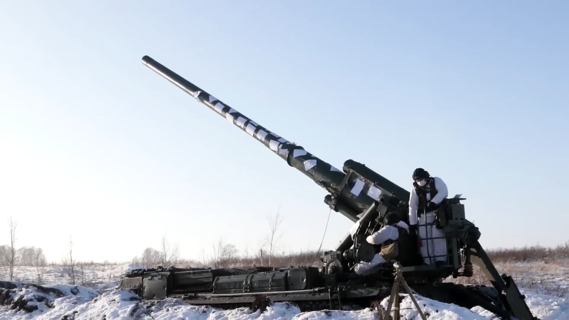 How many artillery shells does Russia have left?
