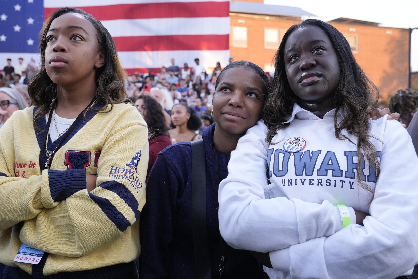 Many Democrats are still down on the Democratic Party, new poll shows