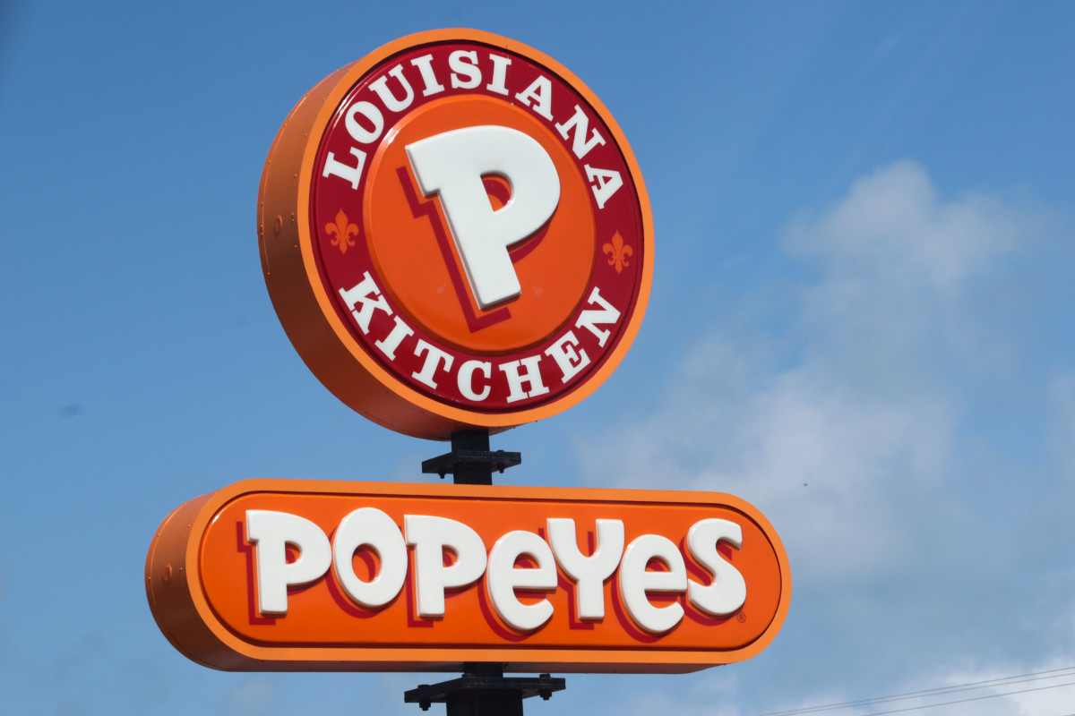 Popeyes brings back fried pickles and new seafood menu for Mardi Gras