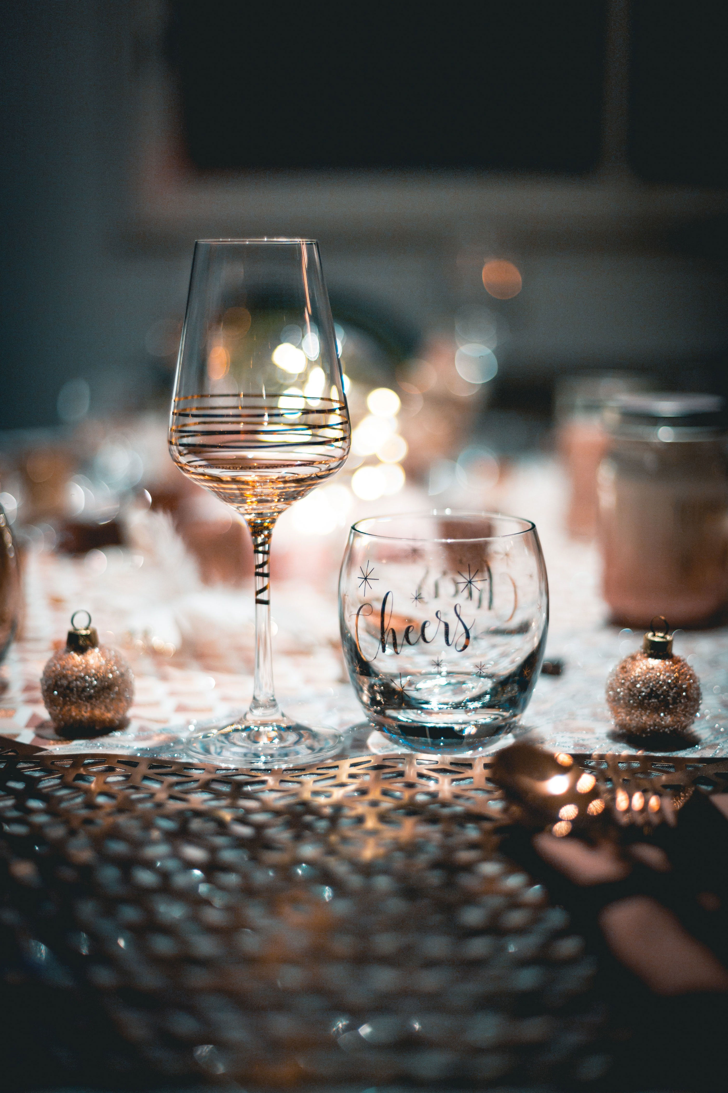 Holiday style on a shoestring budget