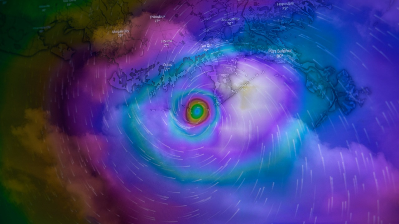 Hurricane-force winds spark nationwide travel chaos across the US