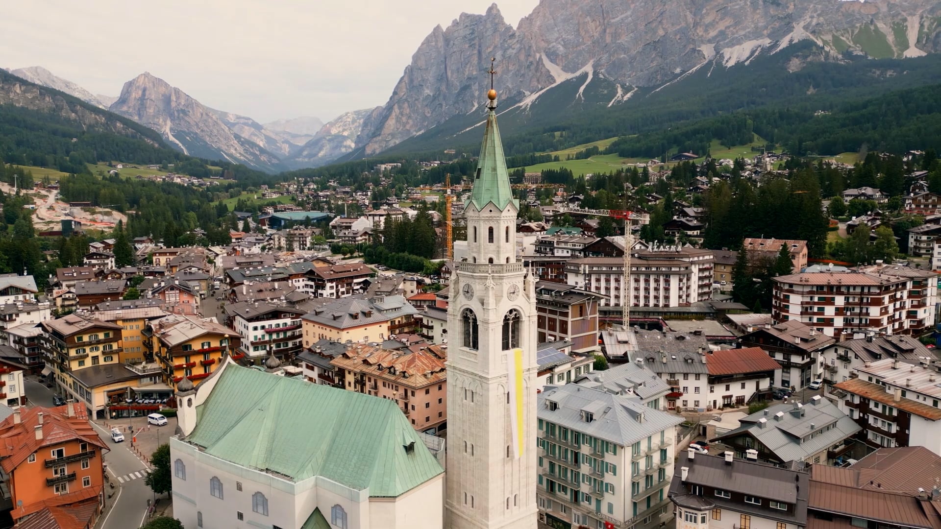 Cortina d'Ampezzo, Italy: Drone Disocovers the Glamorous Alpine resort