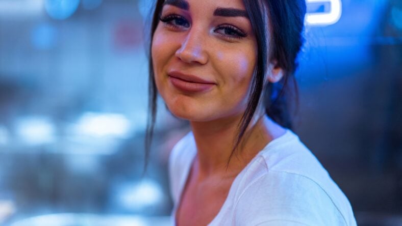 She went on two dates with guys who ended up being best friends, and ...
