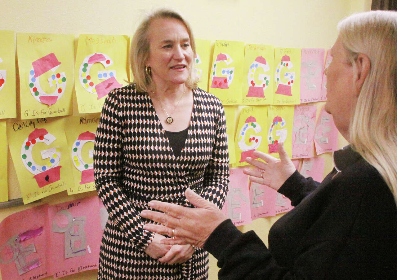 Rep. Nikki Budzinski visits Riverbend Head Start in Alton, touts funding