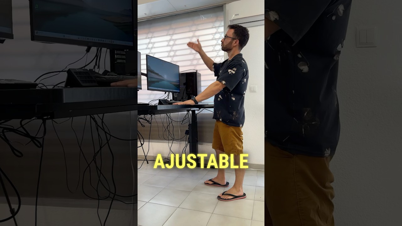 Ray Bacon sube de nivel su set up con la mesa FLEXISPOT E6 Max