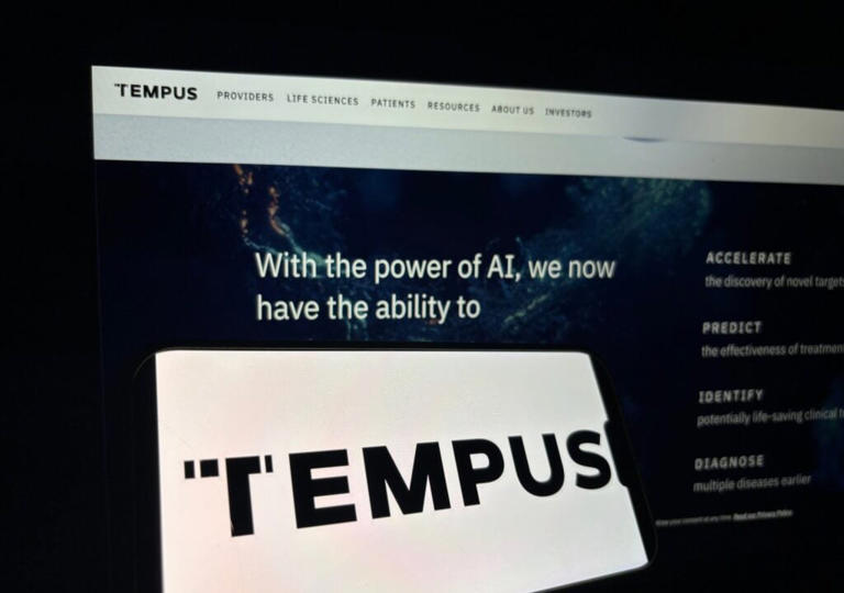 What's going on with Tempus AI stock today?